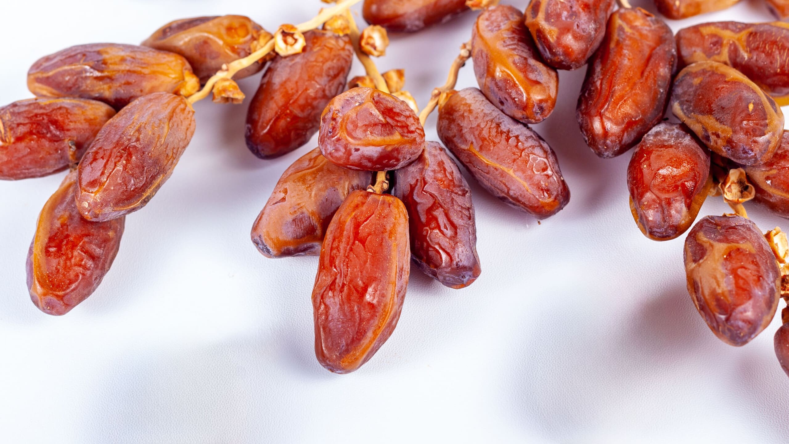 Dates: A Nutrient Powerhouse for Health - El Paso, TX | Sciatica Pain ...